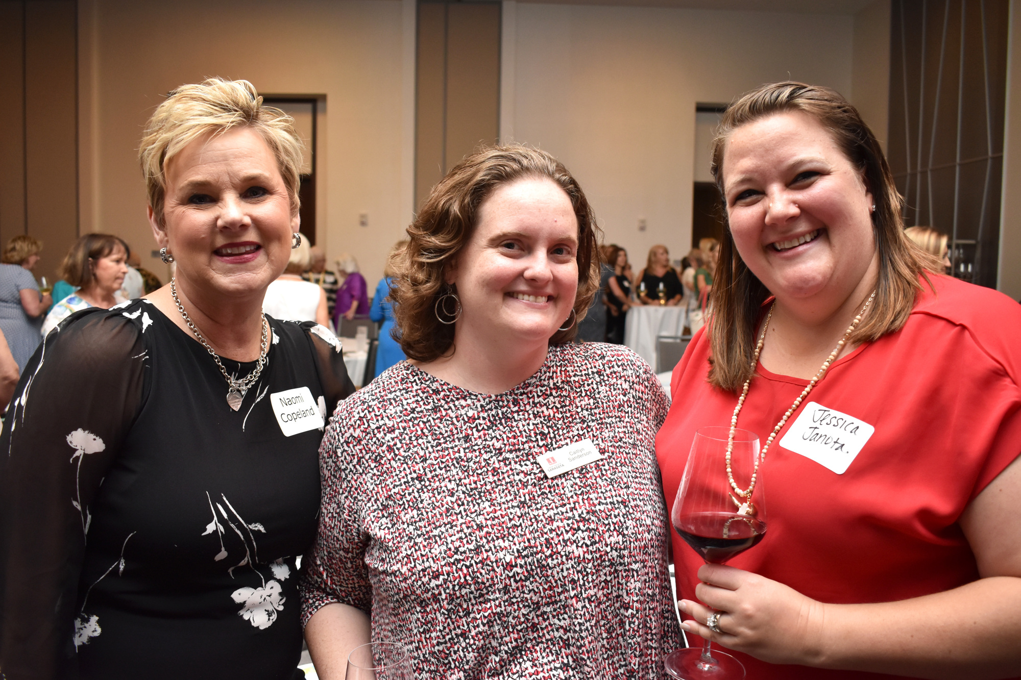 Junior League of Sarasota passes the gavel to new president | Your Observer