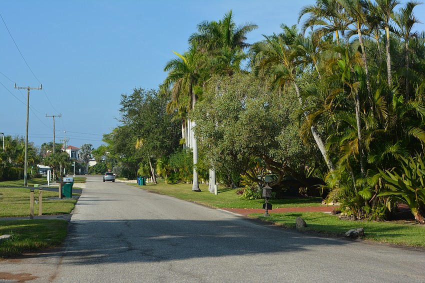 Reports give potential solutions on neighborhood flooding, sea level ...